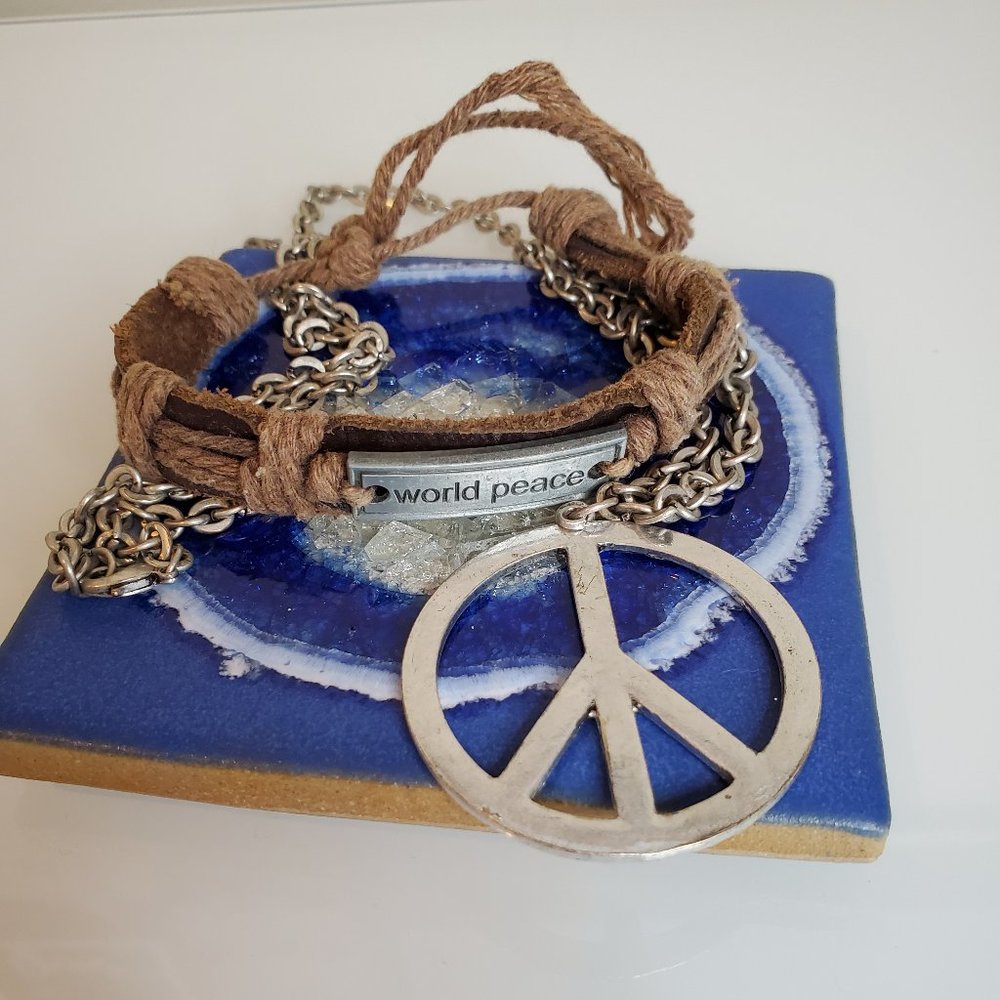Leather World Peace Bracelet & Peace Sign Necklace - Gem